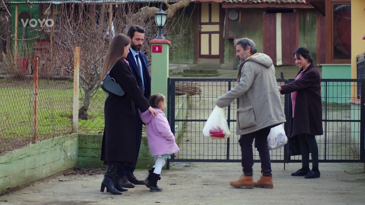 37. díl | 1. série | Mateřská láska | Voyo